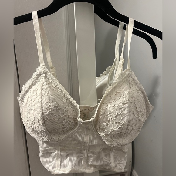 Bozzolo | Tops | White Lace Cropped Going Out Top | Poshmark